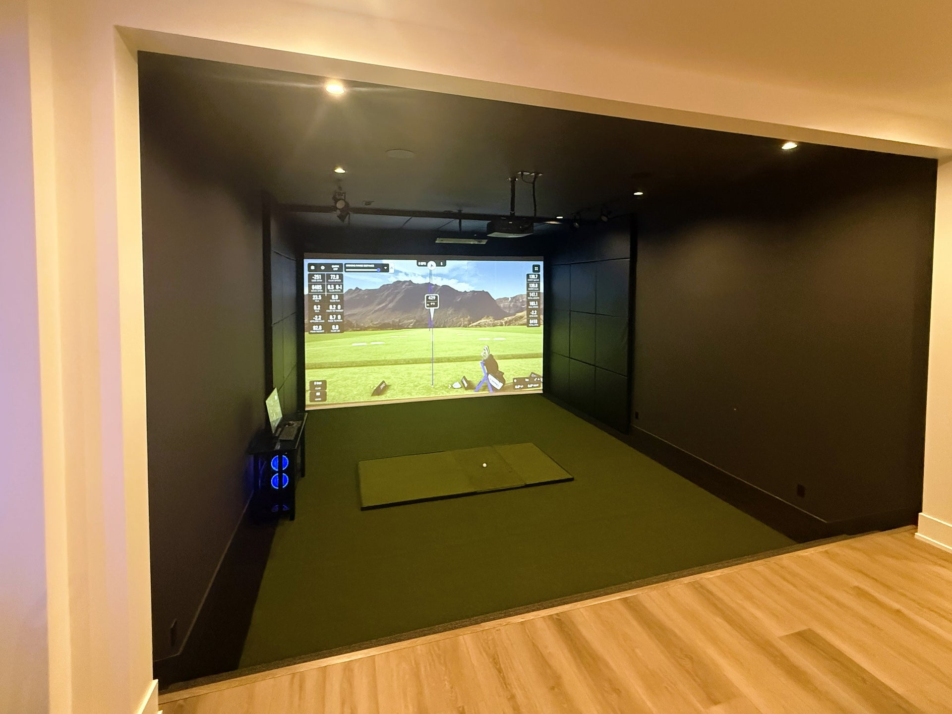 Basement Golf Simulator – Farmington Hills, MI