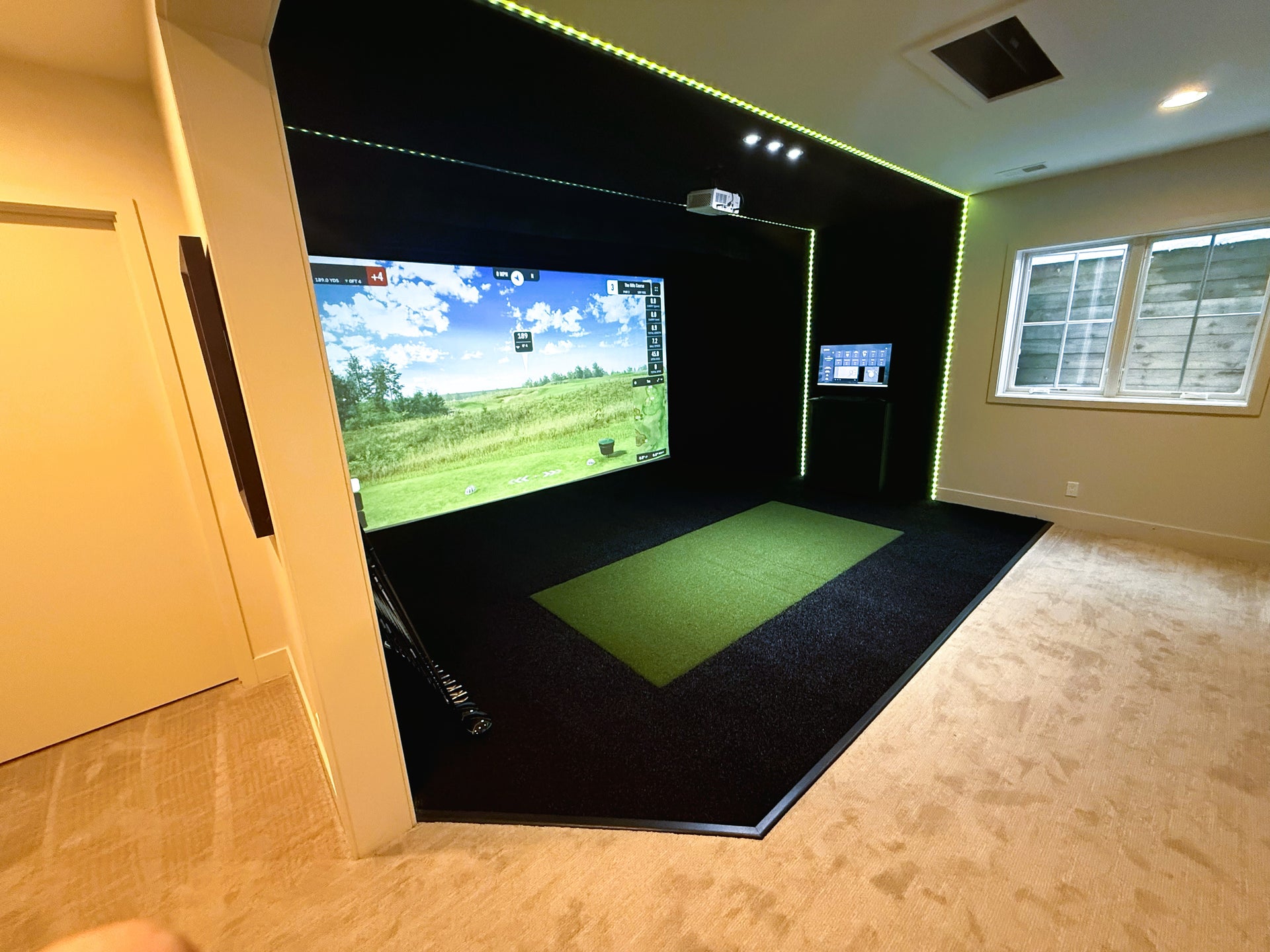 Basement Golf Simulator – Grand Rapids, MI